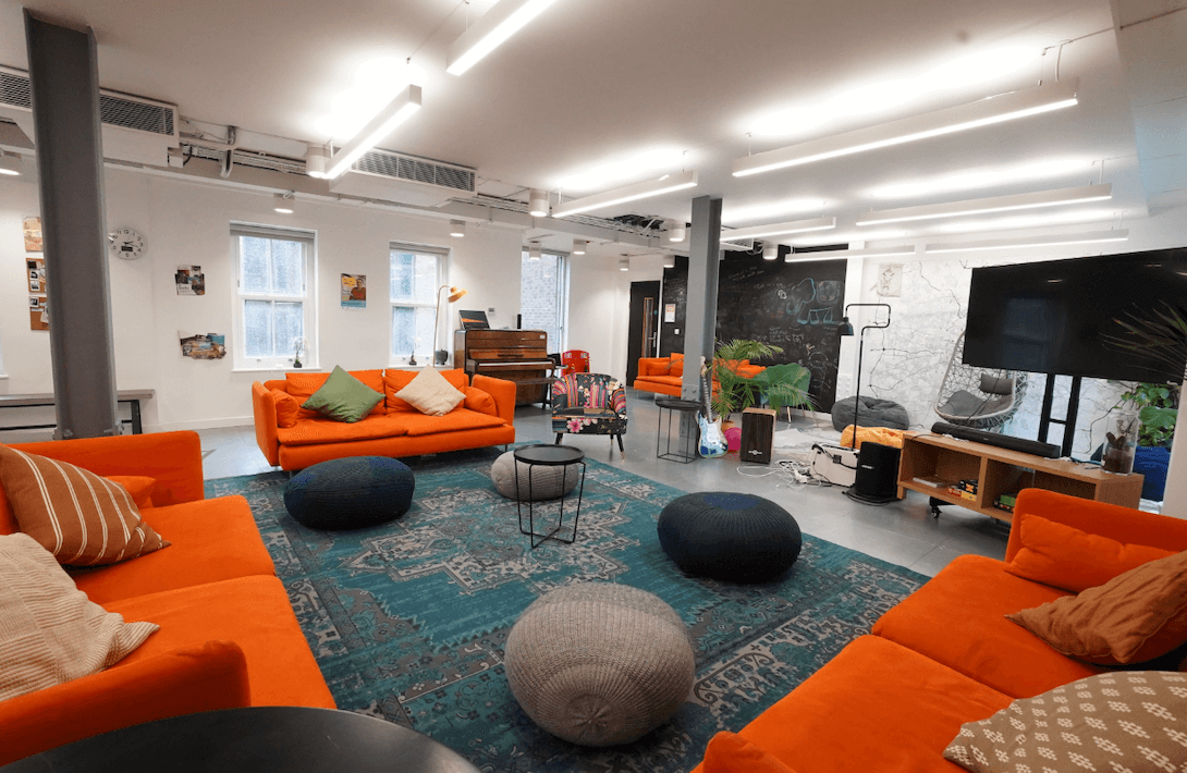 London Interdisciplinary School: The art and science of complex-problem ...